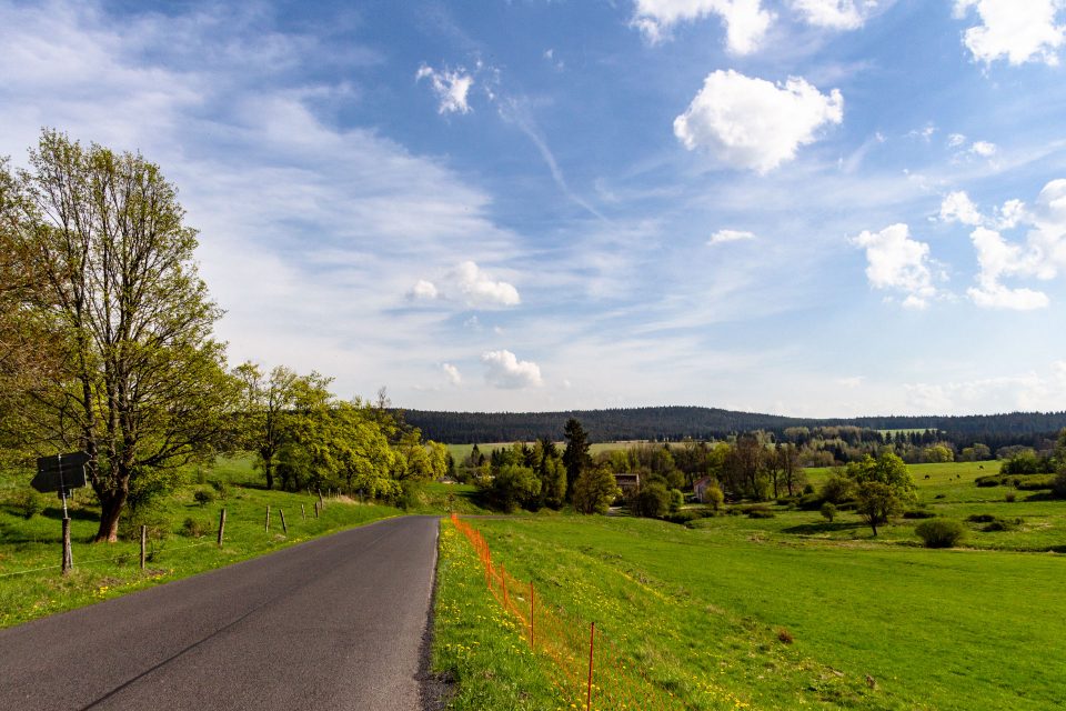 Die Drei Kreuze im Kaiserwald (2/4) - theBackpacker.de